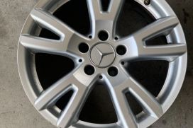 Makina në Shitje - Posto/Kërko Falas | AutoBox.al